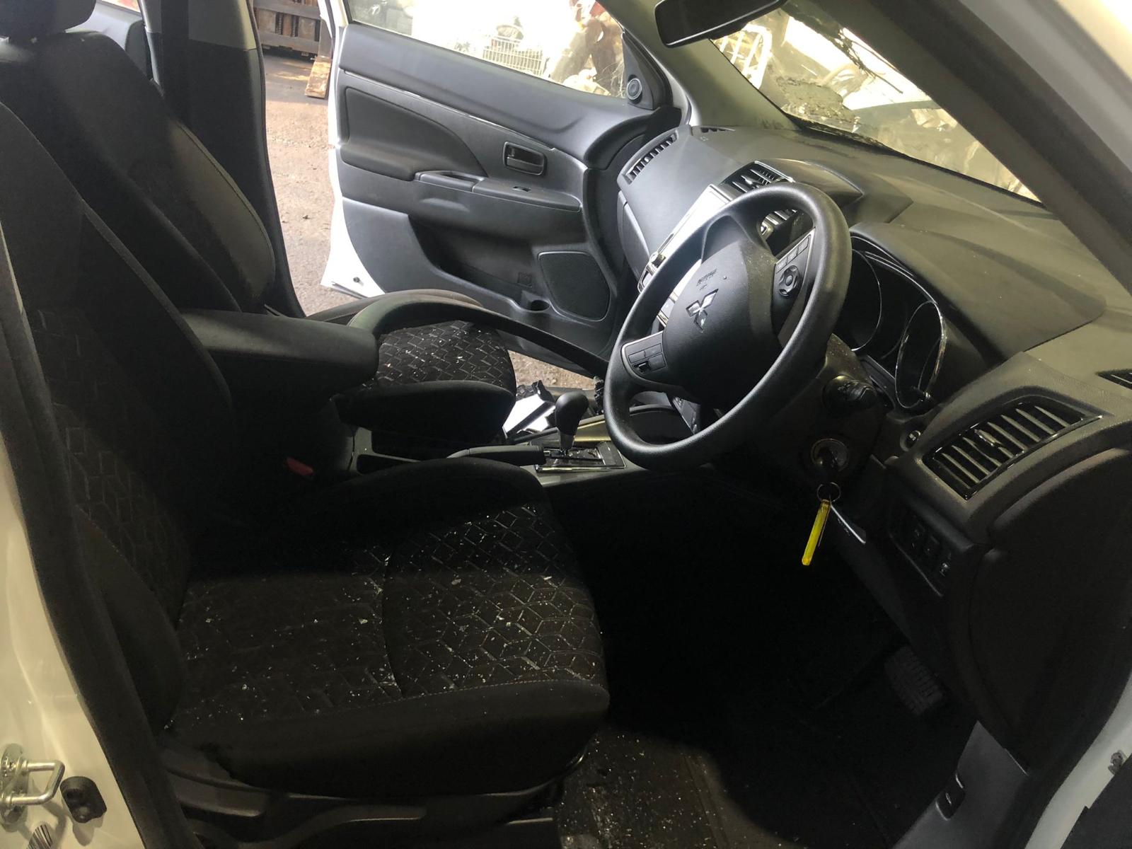 Gear Stick/Shifter Asx Mitsubishi 2023